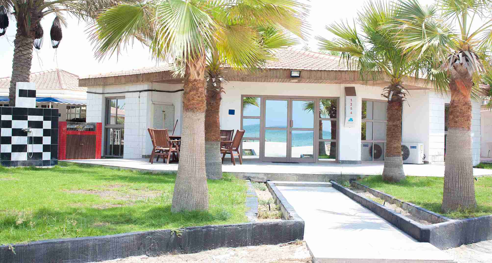 Book chalets | Bilaj Al Jazayer